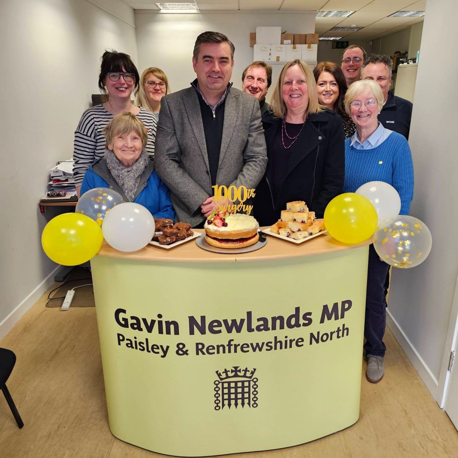 MP Gavin Newlands celebrates his 1000th surgery